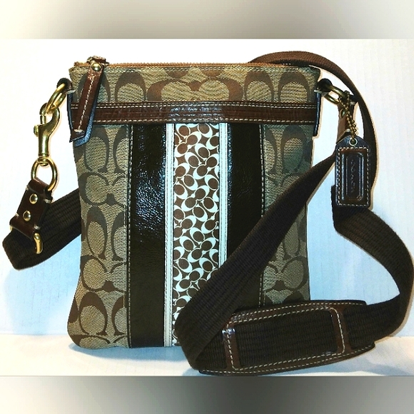 Coach | Bags | Lk Vintage Coach Hamptons Signature Stripe Jacquard ...